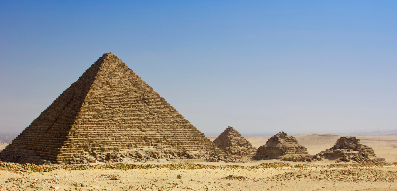 Pyramid of Menkaure - Egylogia